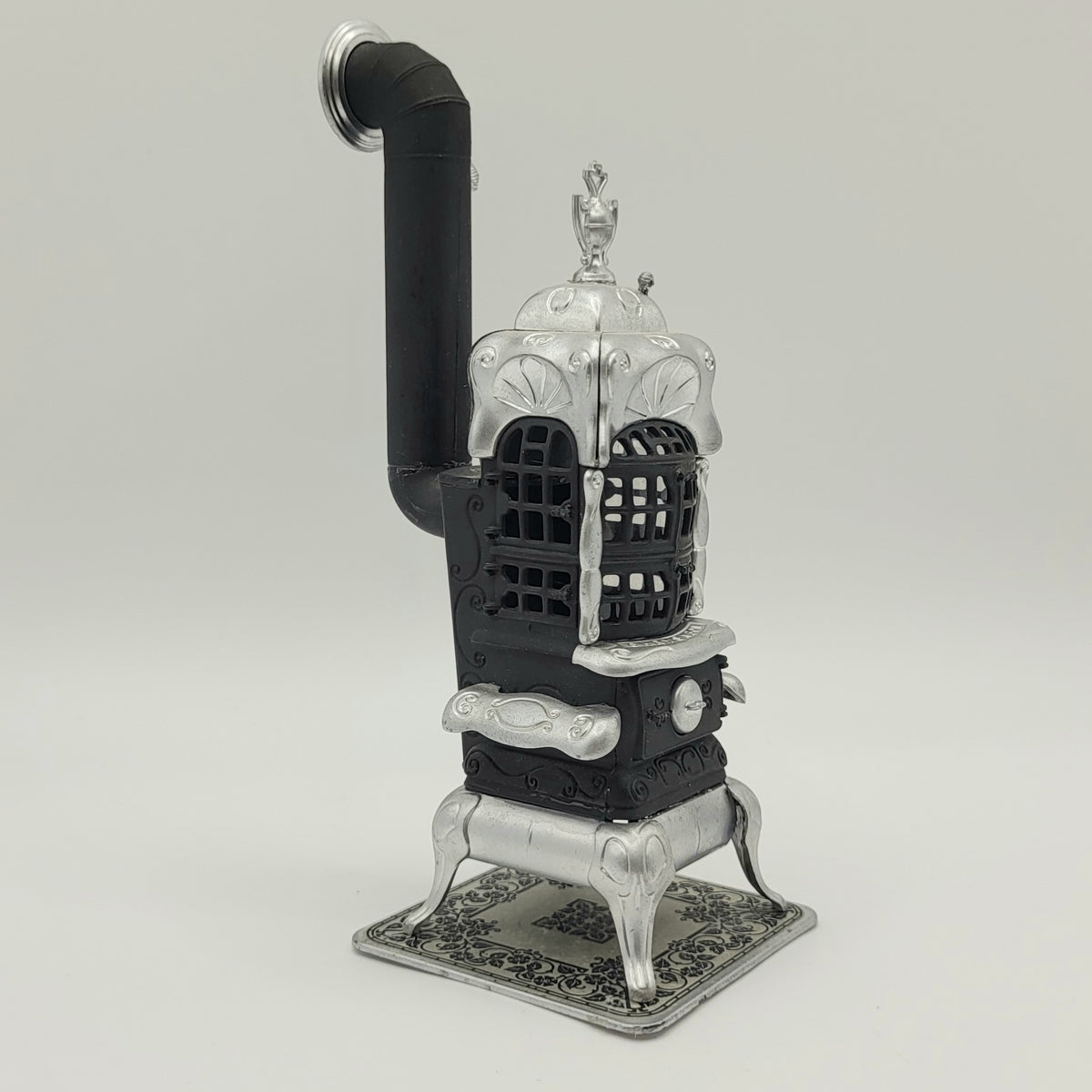 Chrysnbon Parlor Stove Fully Assembled from Kit - 1/12 Scale Miniature ...