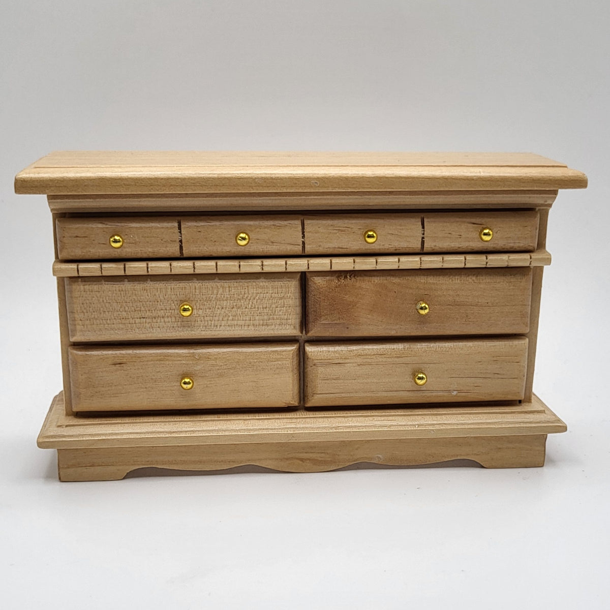 Oak Dresser - 4 Large Drawers/1 Combo Drawer - 1/12 Scale Miniature ...