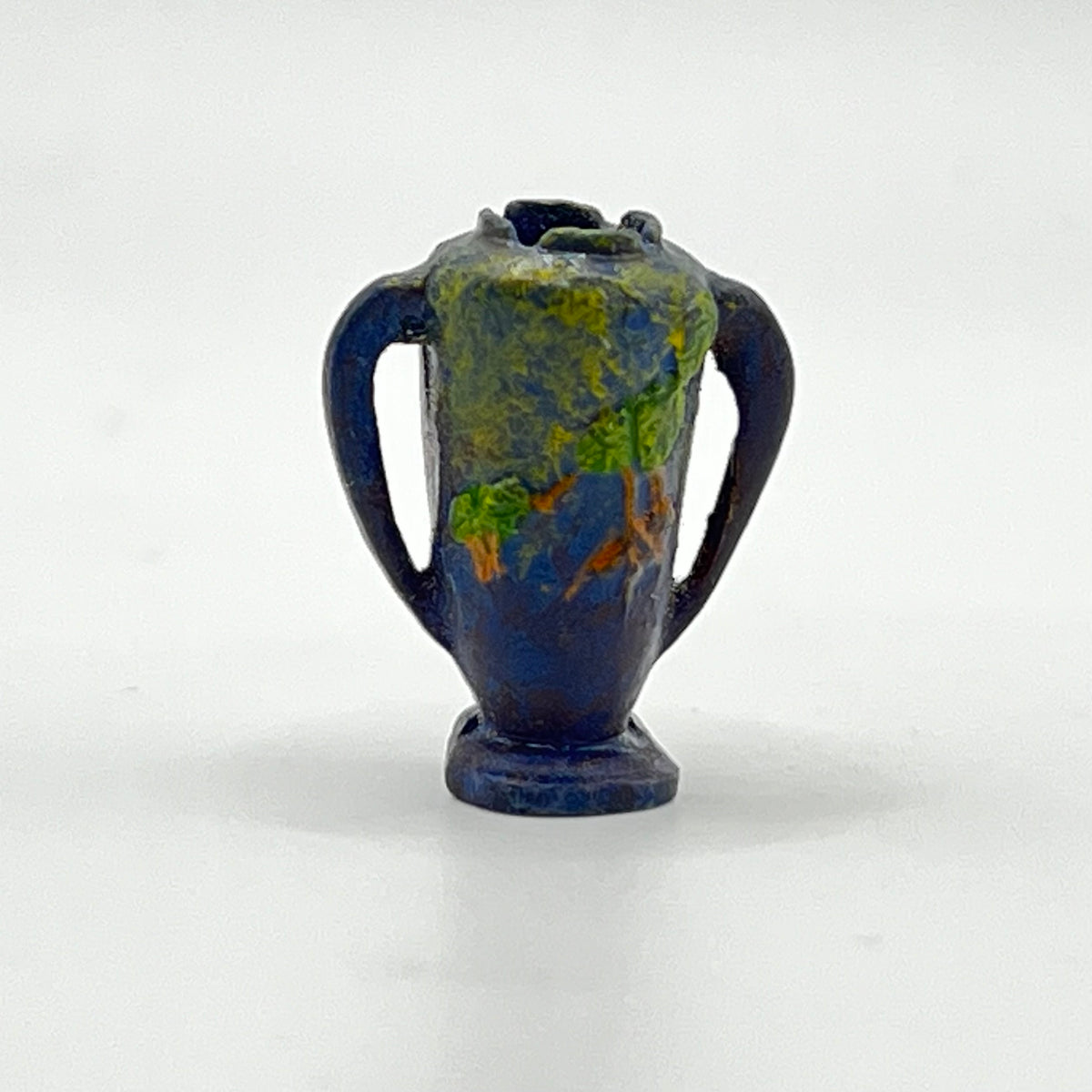 Blue Grey Resin Blue Vase - 1/12 Scale Dollhouse Miniature – Freedom ...