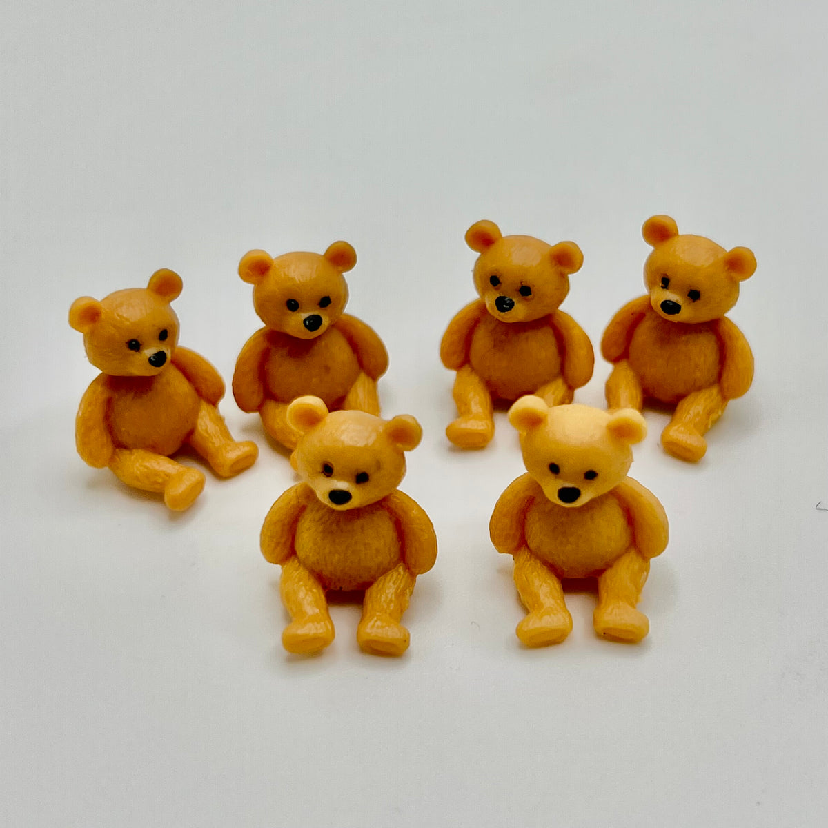 6 Teddy Bears - Plastic - 1/12 Scale – Freedom Miniatures