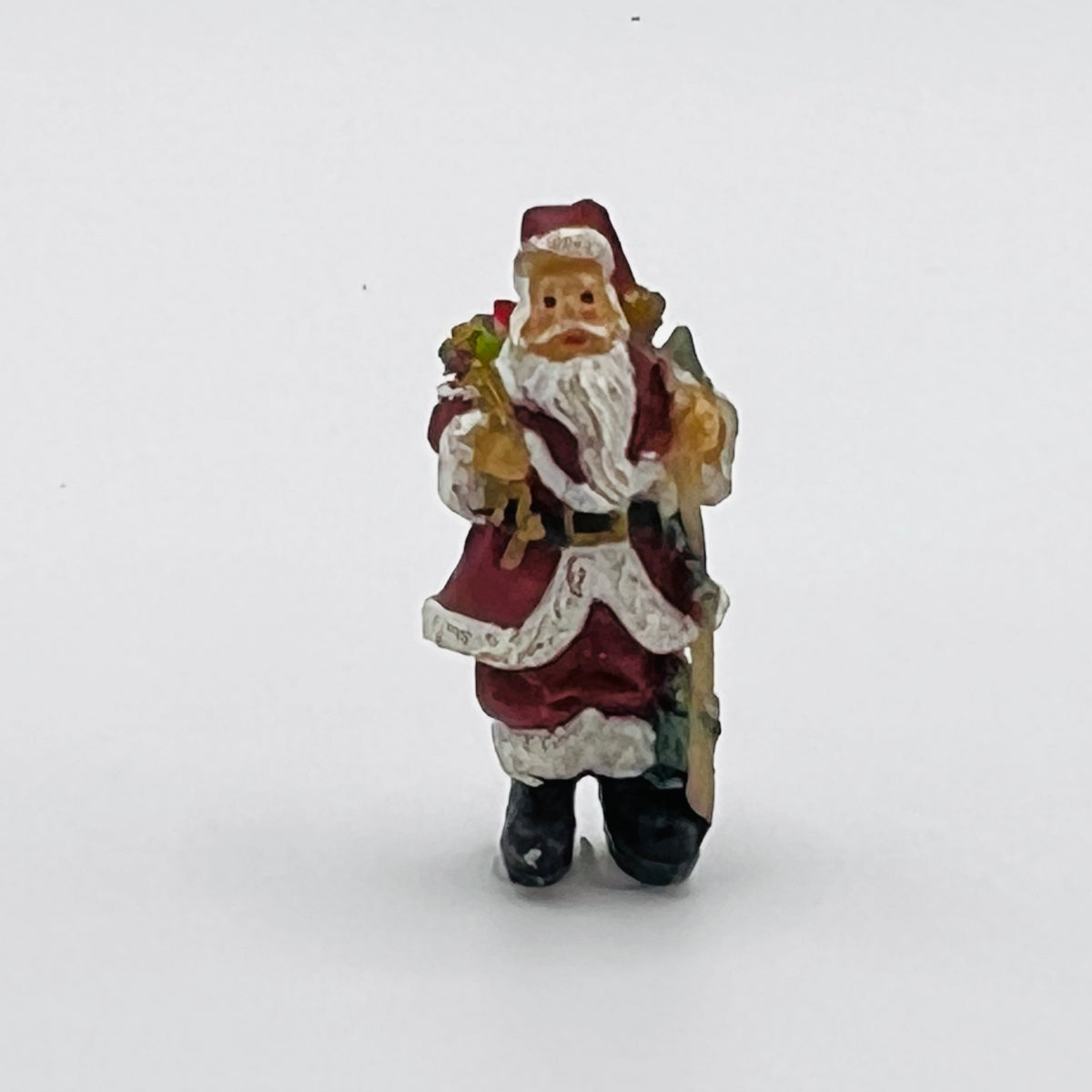 Santa Claus - 3 options - Miniature – Freedom Miniatures