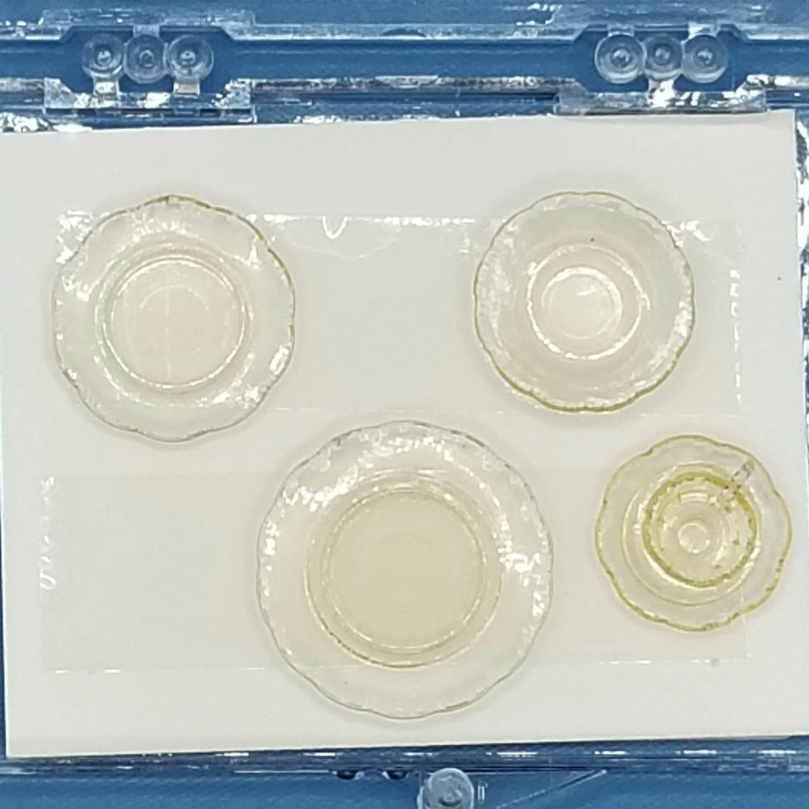 5-Piece Amber Place Setting - Plastic- 1/12 Scale Dollhouse Miniature ...